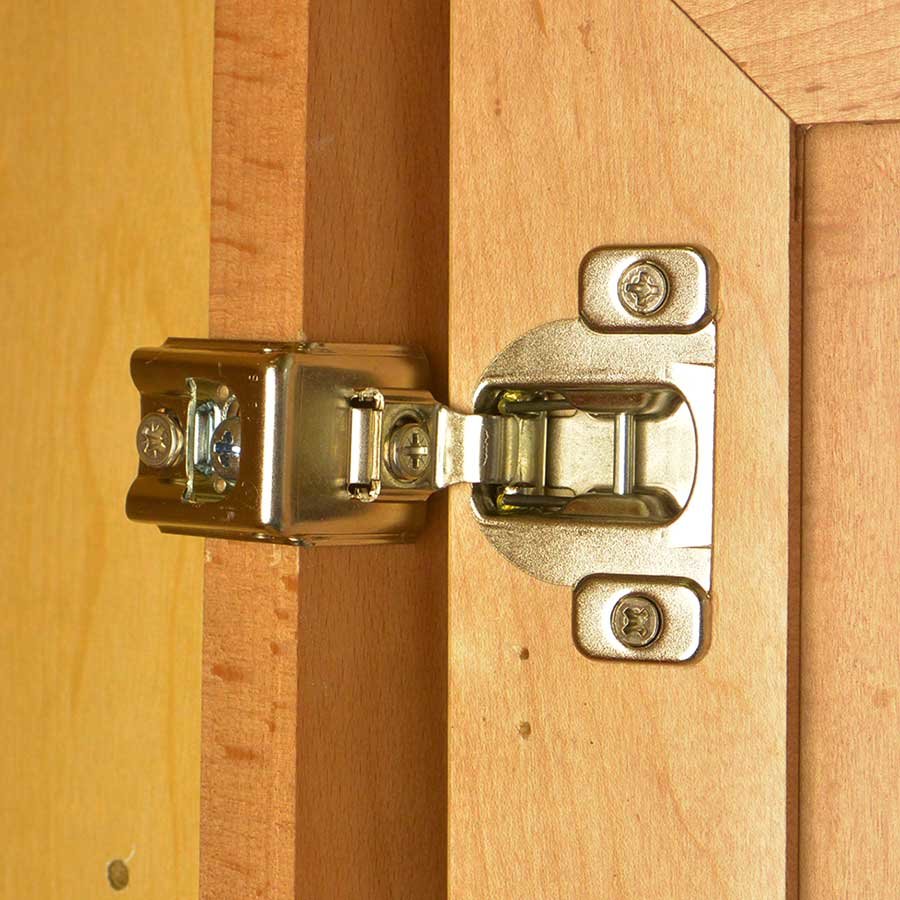 Blum Compact 39C Face Frame Hinge Plate 1 9 16 Overlay W Dow